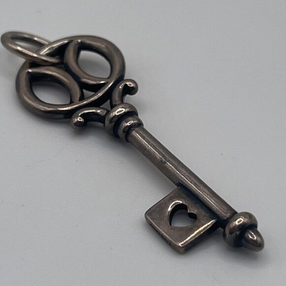 James Avery | Jewelry | James Avery Retired Silver Key Of Devotion ...